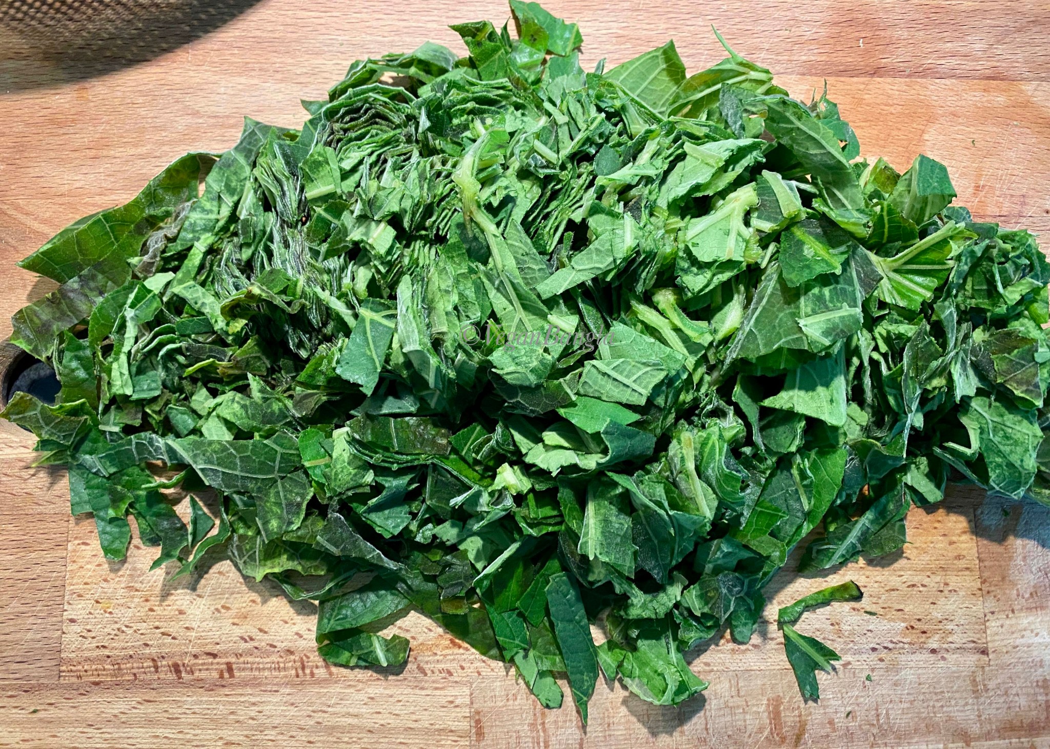 Bottle Gourd Leaf Stir Fry – Lau Shak (লাউ শাক) – Vegan Bangla