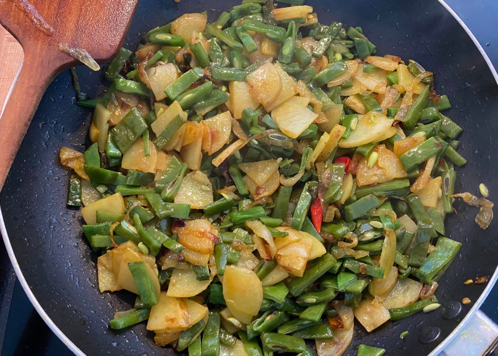 Hyacinth Bean Stir Fry – Sheem Alu Bhaji (শিম আলু ভাজি) – Vegan Bangla