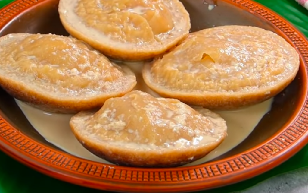 Bangladeshi Rice Cake – Chitoi Pitha (চিতৈ পিঠা) – Vegan Bangla